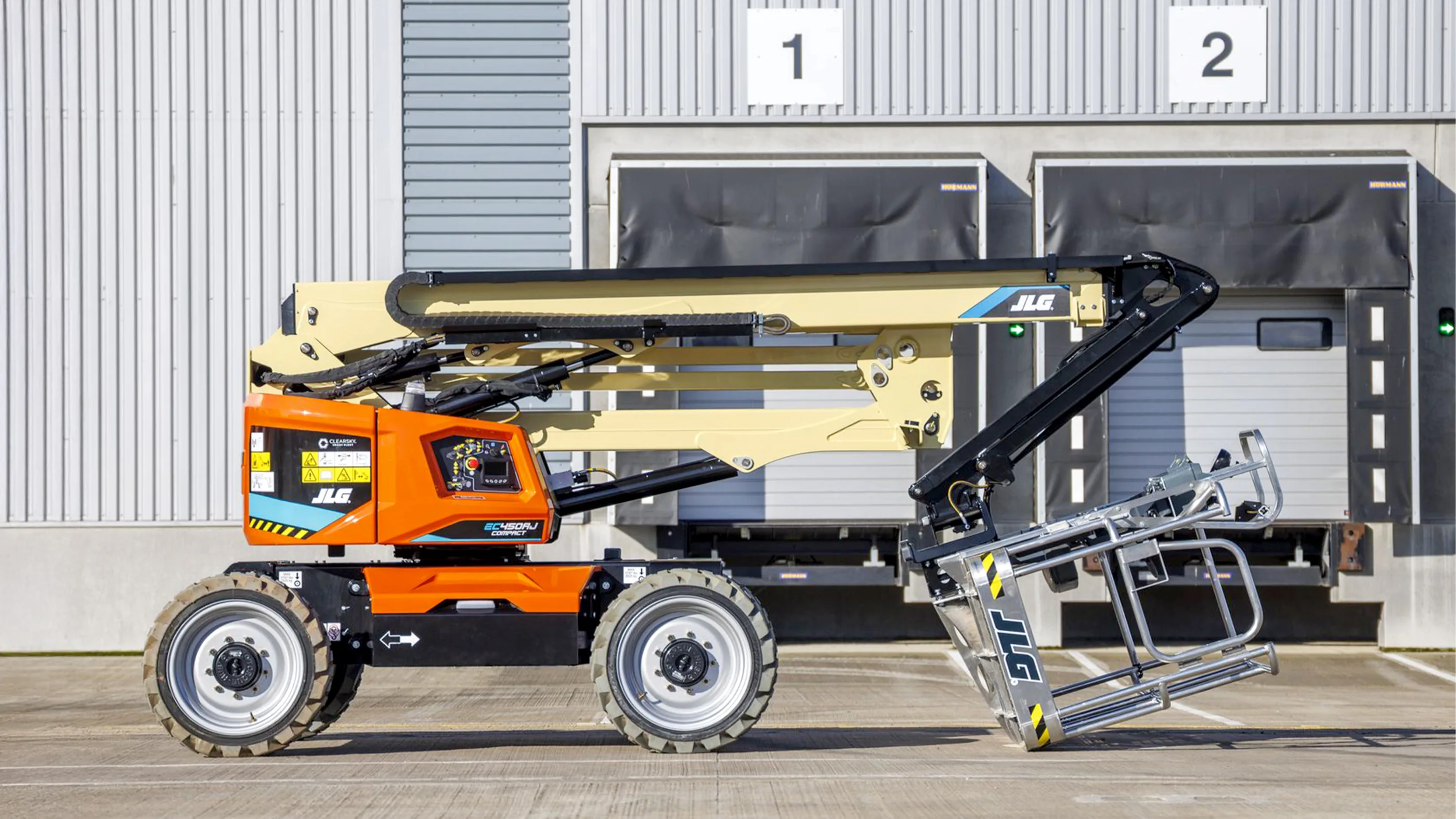JLG’s new electric boom lift launched at Bauma 2025 - News - DCA Design